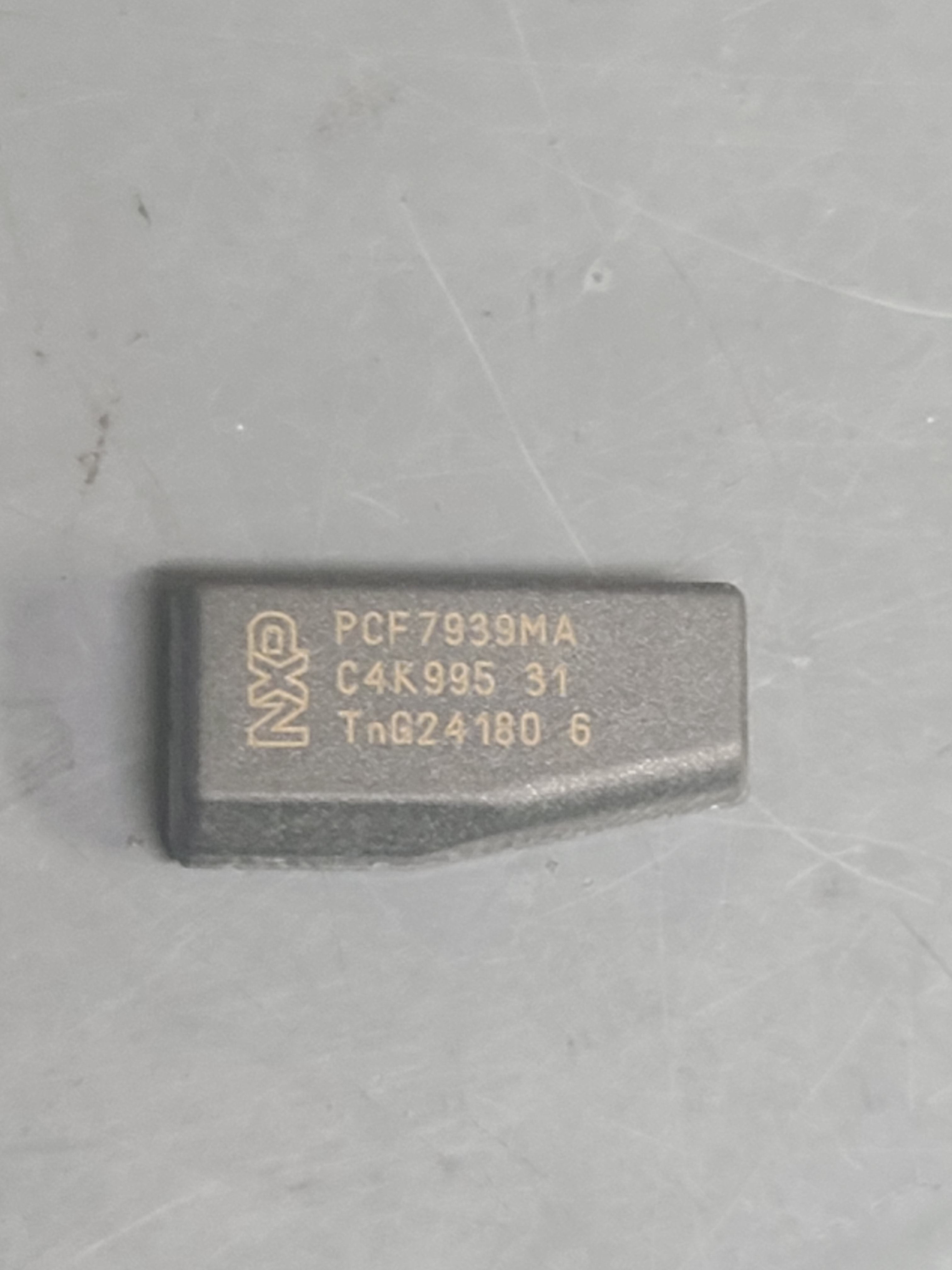 NXP - 128-Bit Transponder Chip - Nissan / Jeep